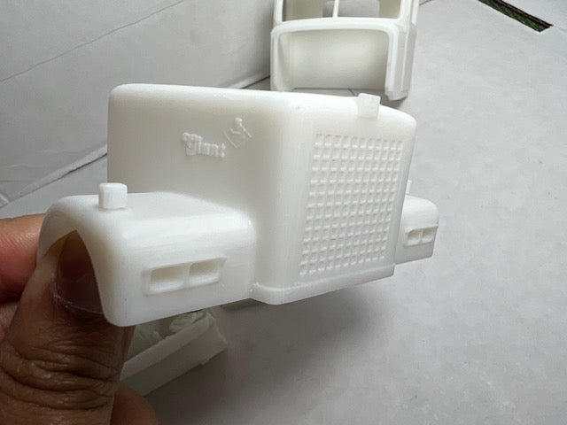 Diamond Reo Giant (SFA) set forward axle resin model truck conversion ...