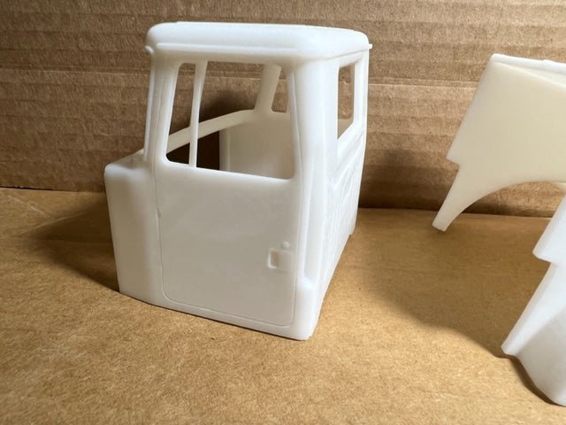 White Volvo WIL64 Resin Scale Model Truck conversion Cab (day), 1/24 ...