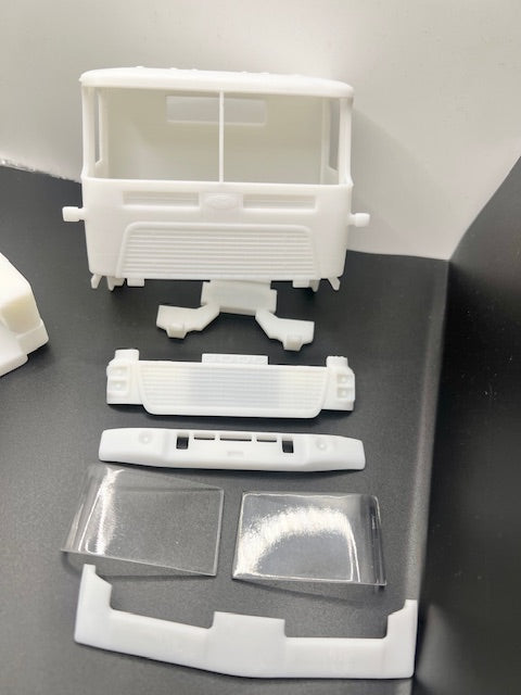Ford CL 9000 Day Cab Resin Model Truck Conversion Cab, 1/14 (for Tamiy ...
