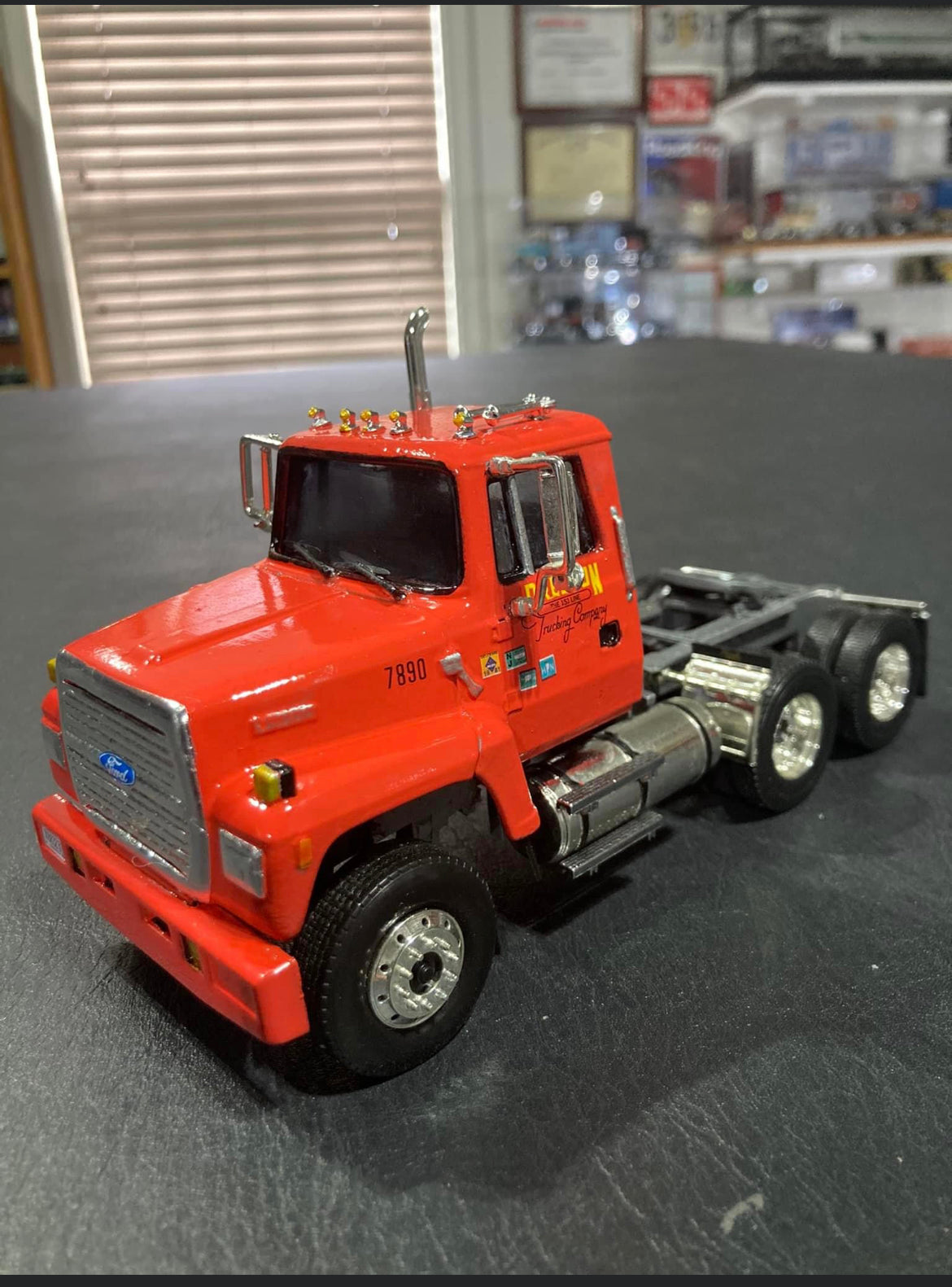 Ford L9000 conversion cab – Global Scale Model Trucks & Parts ( GSMT )